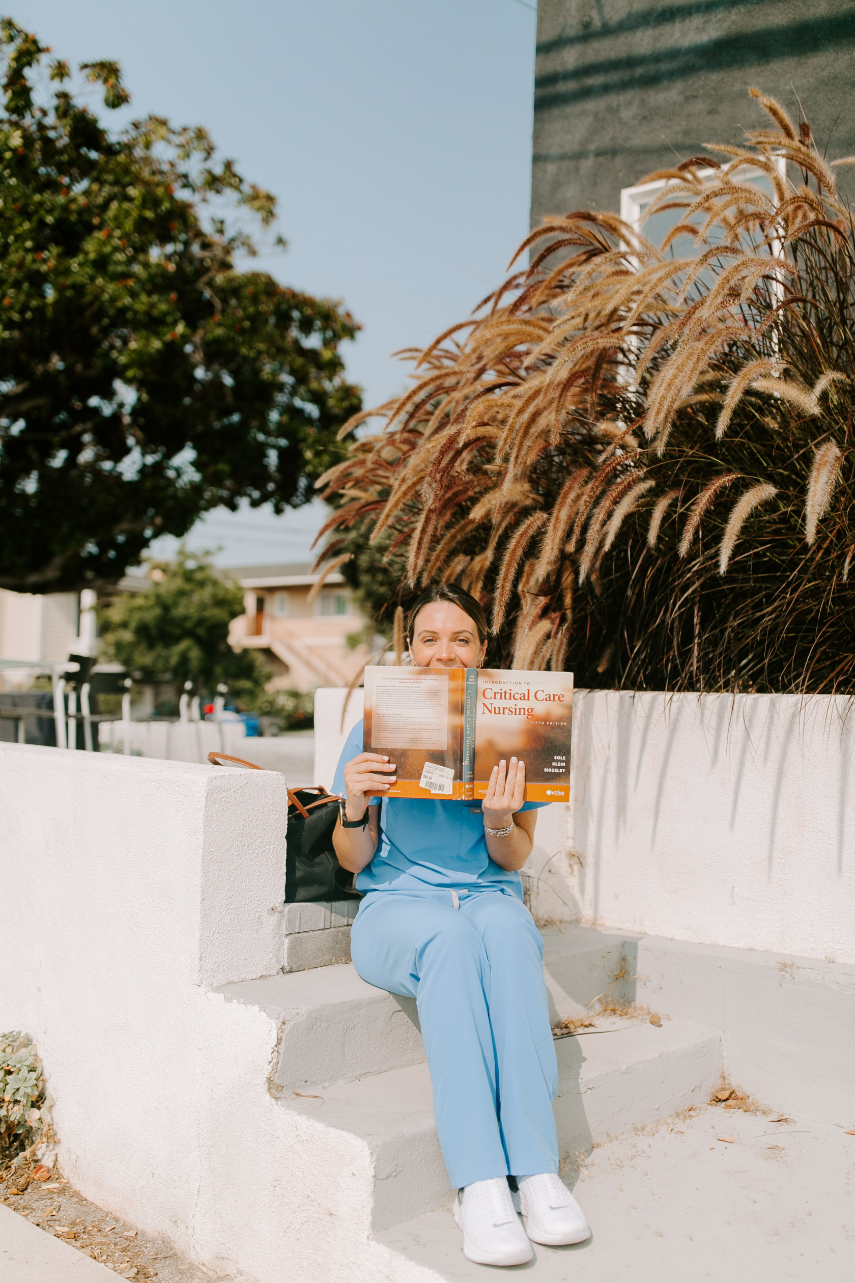 A Day in the Life of an ICU Nurse | Becks Lives Healthy