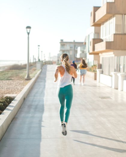 4 Ways to Maintain Your Running Routine on Vacation | Becks Lives Healthy